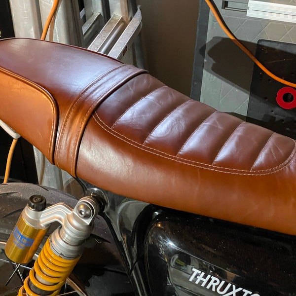 Thruxton (R) Seats for TRIUMPH Real Leather Kustom Motorcycle SEAT ...