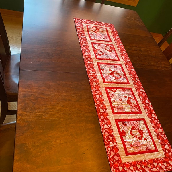 Quilted Table Runner**easter Table Runner**spring Table Runner ...