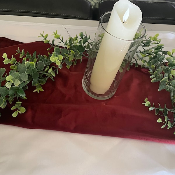 Velvet Table Runners, Bulk Wedding Table Runners - Etsy
