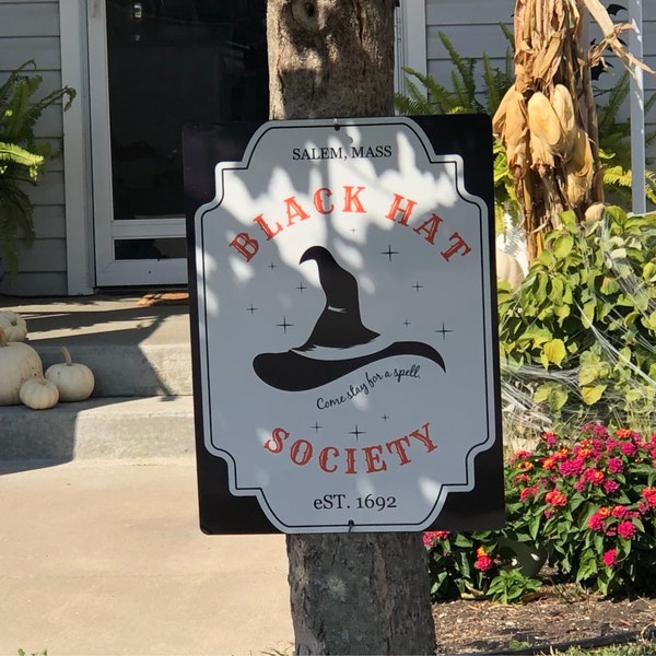 1313 Mockingbird Lane Halloween Sign Metal Print Sign the Munsters With ...