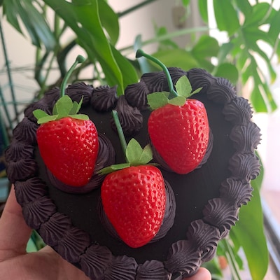 Fake Vintage Heart Cake - Etsy