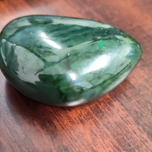 Jade Monstera Leaf Pendant, Canadian Nephrite 2 Sizes Available - Etsy