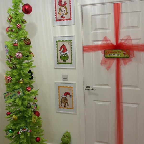 Grinch Stamp Wall Art Set of 3 Christmas Grinch Wall Print Set ...