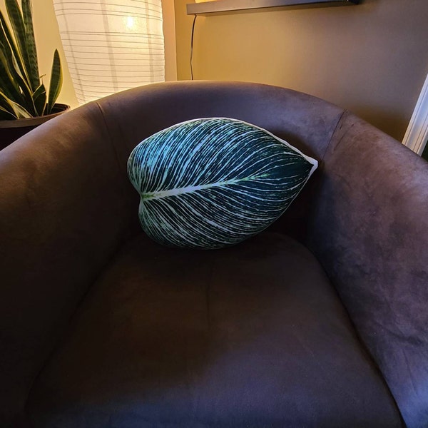 Philodendron Birkin Pillow / Philodendron Birkin / Birkin Leaf Cushion ...
