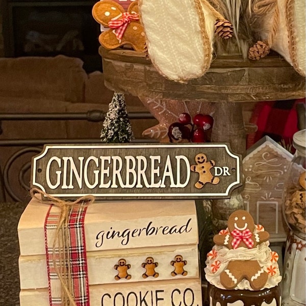 Gingerbread Decor / Gingerbread Dr Road Sign / Farmhouse Decor / Tiered ...