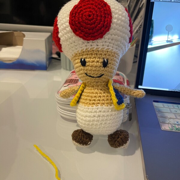 CROCHET PATTERN - Toad Super Mario Bros - PDF File- English, French - Etsy