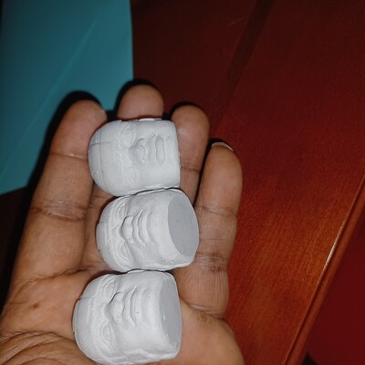 Set of 2 Tiki Moai Easter Island Head Sculpture gray With Red Hat - Etsy