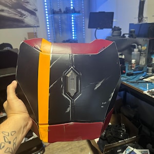 The Warden: 3D Printable Helmet Inspired by the Mandalorian - Etsy