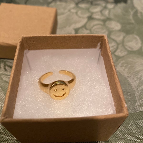 Smiley Face Ring | Smile Ring, Happy Face Ring, Adjustable Back Ring ...