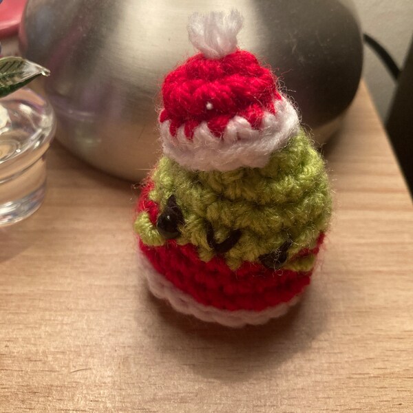 DIGITAL PATTERN of Amigurumi Duck With a Frog Hat Small Plush Duck Frog Keychain Pattern Pdf ...