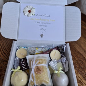 Teenage Pamper Gift Box Relaxation Set / Mini Pamper Me/ Teen - Etsy UK