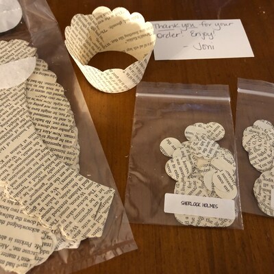 Book Page Luminaries Paper Lanterns Book Bag Wedding Decor Book Theme ...