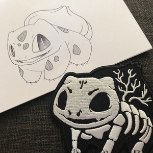 Spooky Bulbasaur Patch | Etsy