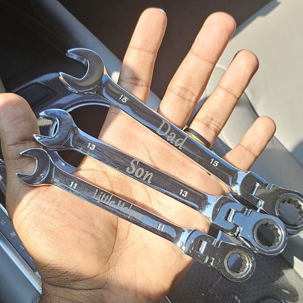 10mm Engraved Business Logo Ratchet Spanner Keyring Quality Gift Idea ...