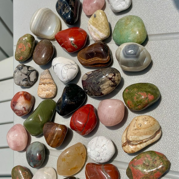 Tumbled Stones Bulk - Large Size Polished Crystal Gemstones - Assorted ...