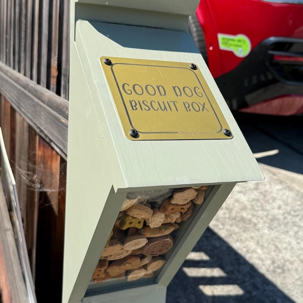 Good Dog Biscuit Box From the Family of the Founder of the Little Free ...