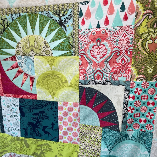 Anna Maria Horner Fibs & Fables BTFQ - Etsy