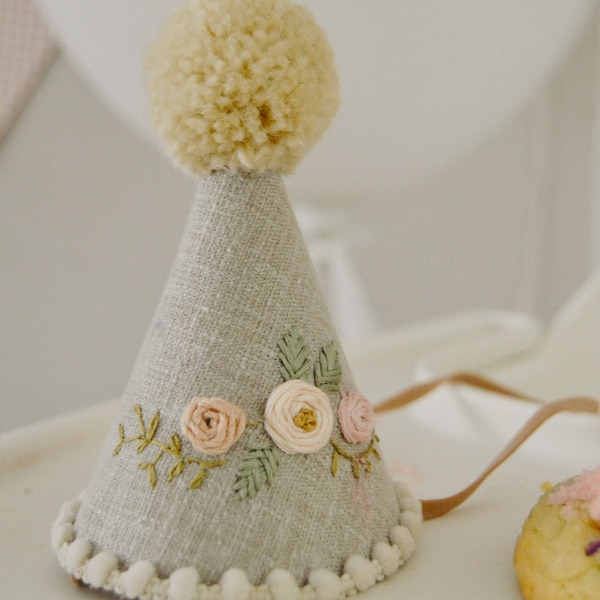 PARTY HAT Floral Spring. Party Hat. Birthday Hat. Photo Prop - Etsy