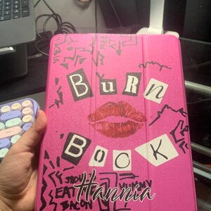 Burn Book iPad Case With Pencil Holder for iPad 10/9/8, 10.21112.9 ...