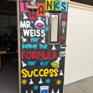 MAÑANA SERA BONITO Spanish Door Decoration Spanish Classroom Letters ...