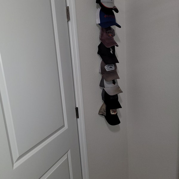 Mini Woodstock Hat Rack for Baseball Caps 4 Hat Display Holds 4 Hats ...