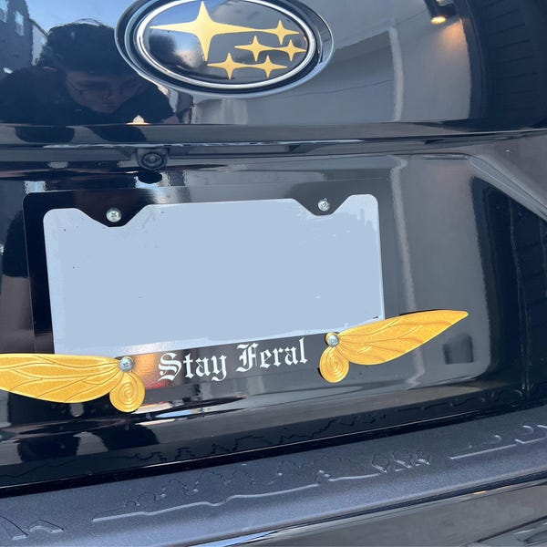 Ultra Slim Subuwu Subaru Anime Peeking Cat Metal License Plate Frame ...