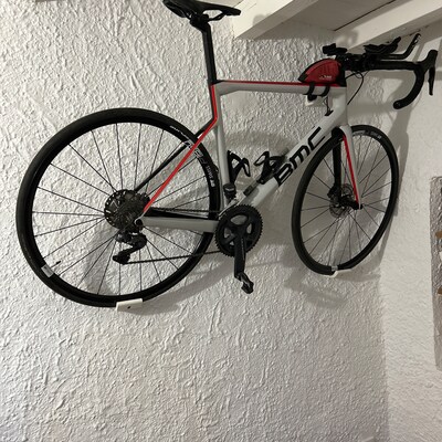 Road Bike Wall Mount Road Bike Wall Mounted Rack Suits Carbon Wheels ...