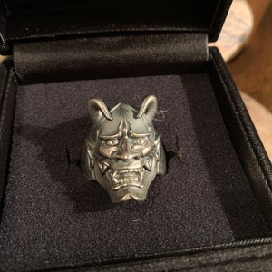 Skull toothless Ring Half Jaw Anatomical Toothless Skull Ring Silver ...