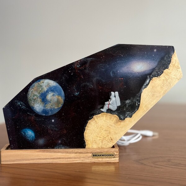 INTERSTELLAR EPOXY LAMP, Space Galaxy Resin and Wood Night Light ...
