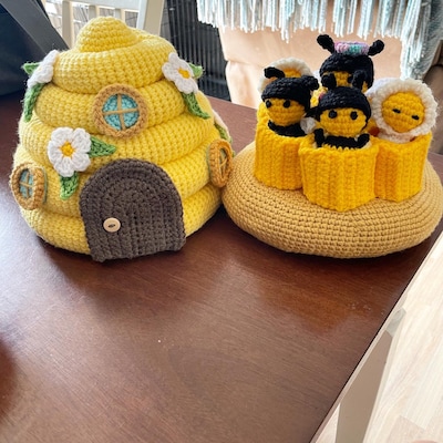 Beehive With Bees Crochet Pattern - Etsy