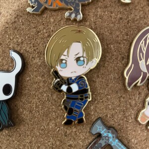 RE Leon Kennedy Hard Enamel Pin - Etsy