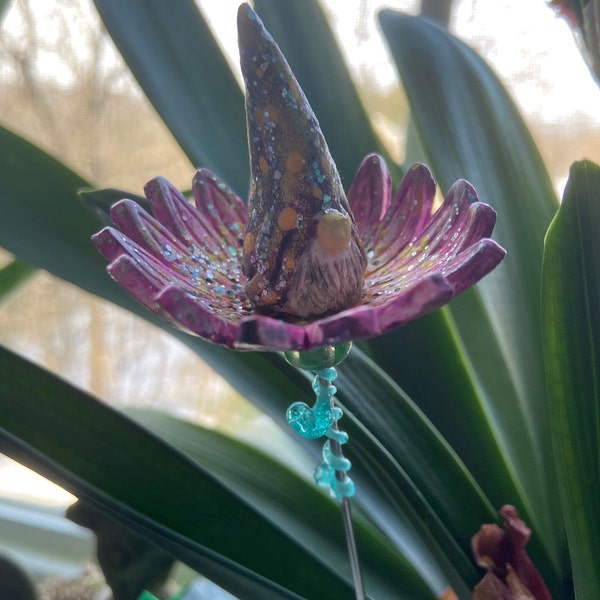 Outdoor/indoor Ceramic Toadstool House - Etsy