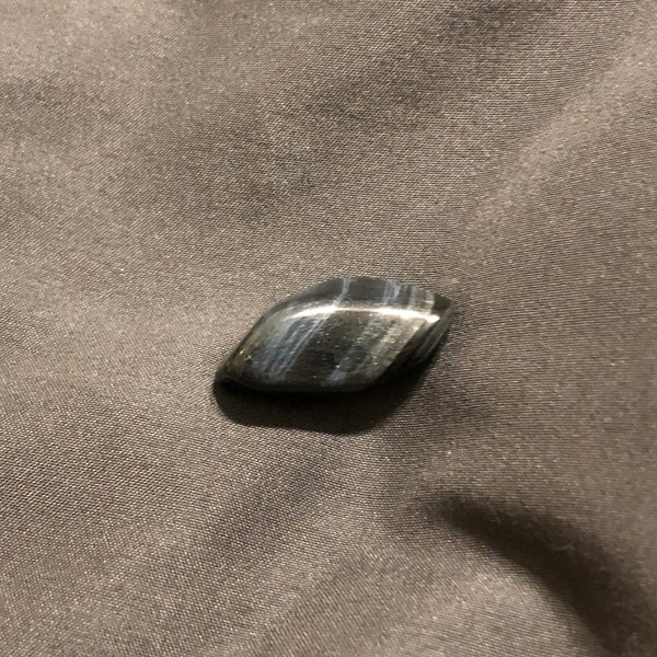 Blue Tigers Eye Tumbled Stone - Multiple Sizes Available - Tumbled Hawk ...