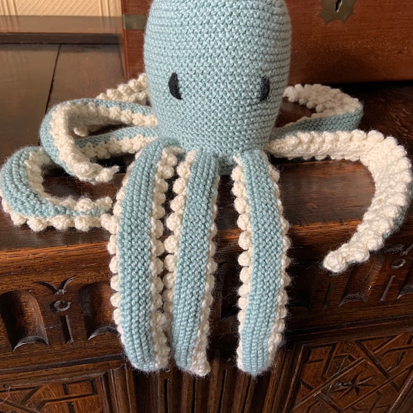 Robyn Octopus Knitting Kit. Amigurumi Octopus. Animal Knitting Kit ...