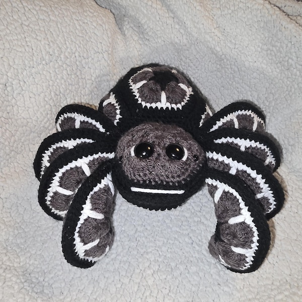 Sully the African Flower Spider Crochet Pattern, PDF, Digital Download ...