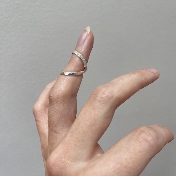 Sterling Silver Swan Neck Splint – RA & EDS Hypermobility Ring - Dip ...