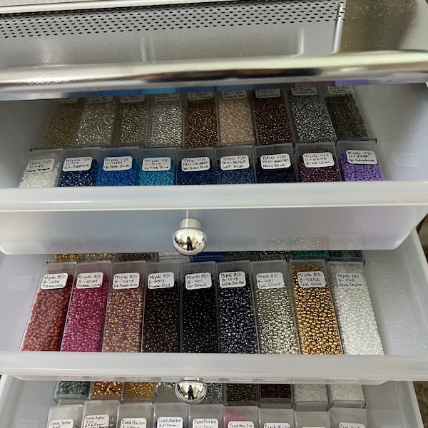 Flip Top Bead Boxes >> Small Bead Storage, Seed Bead Organizer, Clear ...