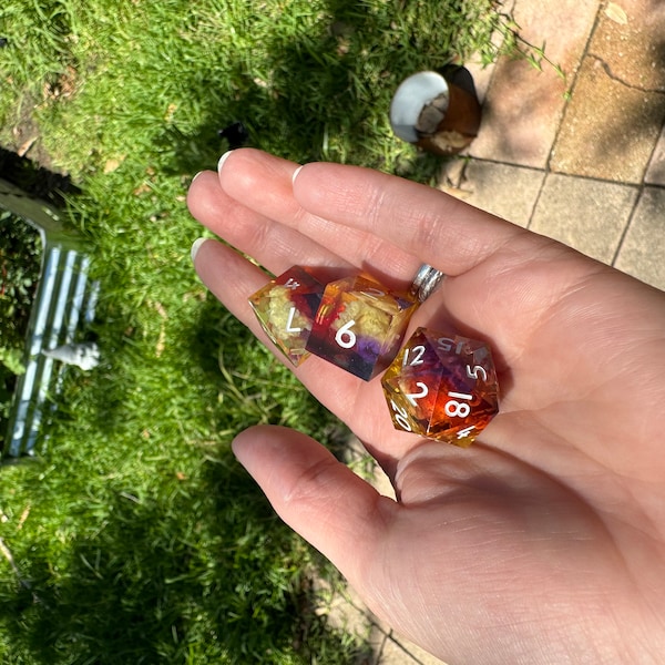 Sunrise Sonata - Gradient Cloud Dice, Handmade Resin Sharp Edge Dnd ...
