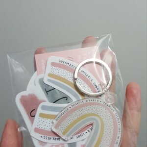 Way Maker, Miracle Worker Modern Rainbow Keychain - Etsy