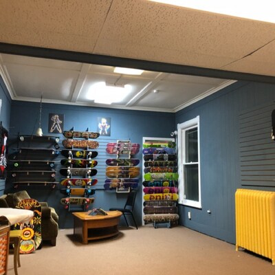 Skateboard Rack. Holds up to 12 Board. - Etsy