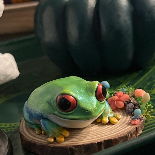 Sad Avocado Realistic Black Rain Frog Friend Deskpal - Etsy Canada