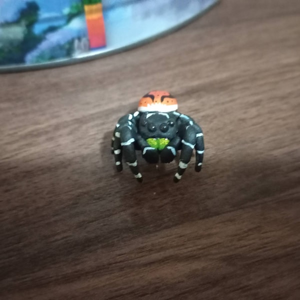 Mini Spooder - Baby Jumping Spider Figure - Iridescent Markings - Tiny ...