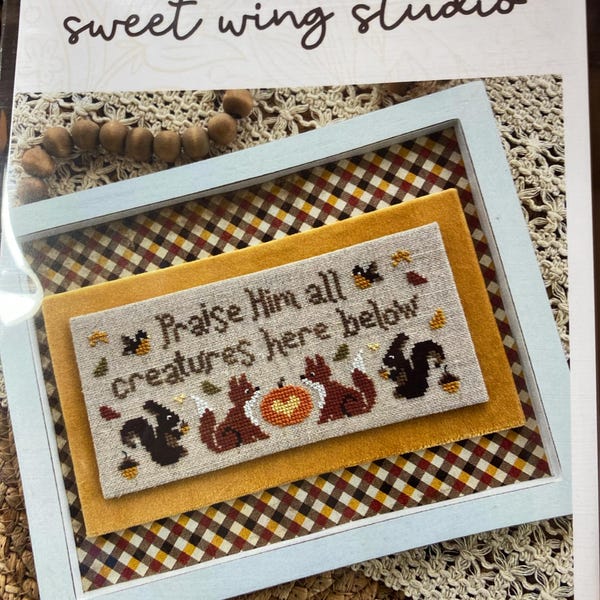 Redwork Embroidery Pattern and Kit, Redwork Mittens, Christmas Mitten ...