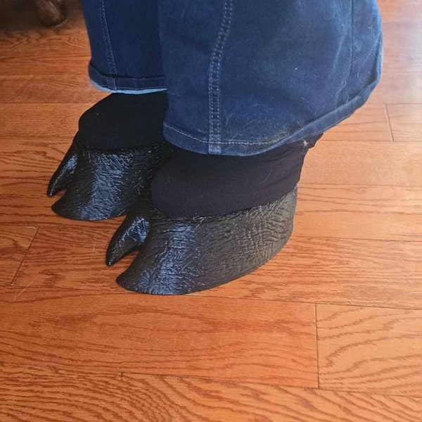 Monster Claw Boots. - Etsy
