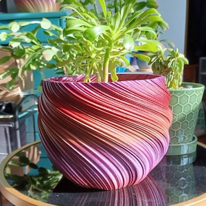 Large Twisted Flower Pot for Plants of All Kinds - Etsy