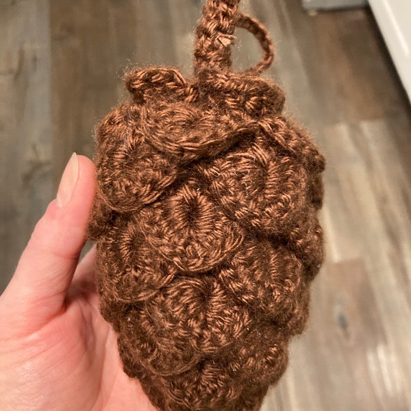 Pine Cone Crochet Pattern, Christmas Ornament, Woodland Holiday ...