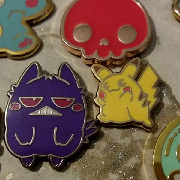 Pokédex Hinged Enamel Pin - Mini Switchable Pokémon Pins - Etsy