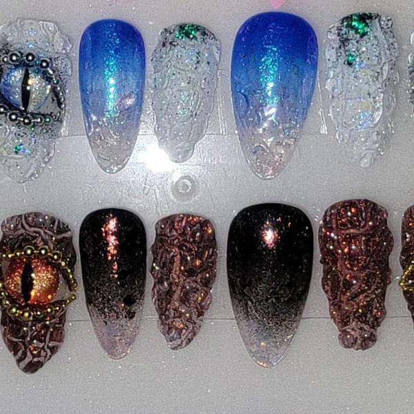Dragon Eye Press on Nails | Fantasy | Mythical | Green | Textured Nails ...