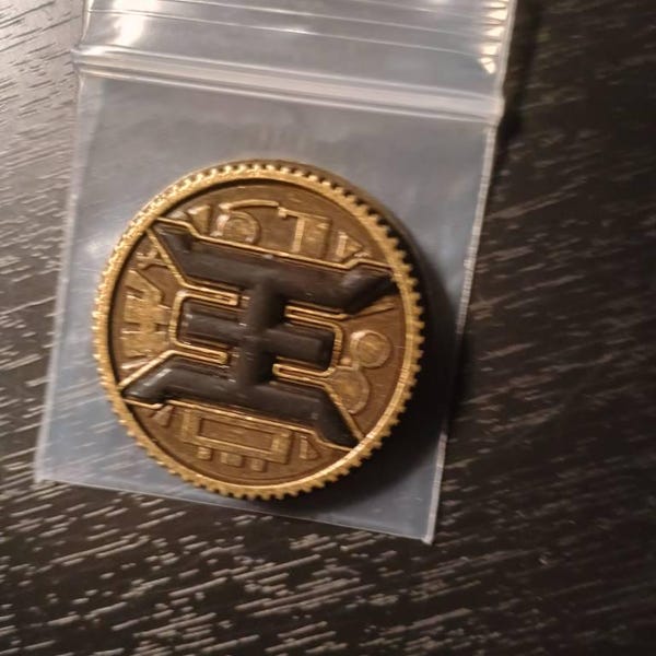 Zeo Gold King Power Coin-weathered for Master Legacy Morpher Cosplay ...