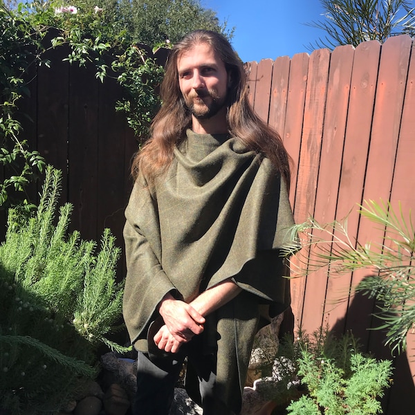 Irish Donegal Tweed Wool Ruana, Cape - Green With Yellow Overcheck ...